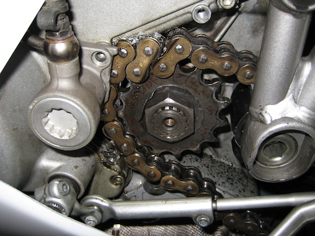 Removing 916 chain | Ducati.ms - The Ultimate Ducati Forum